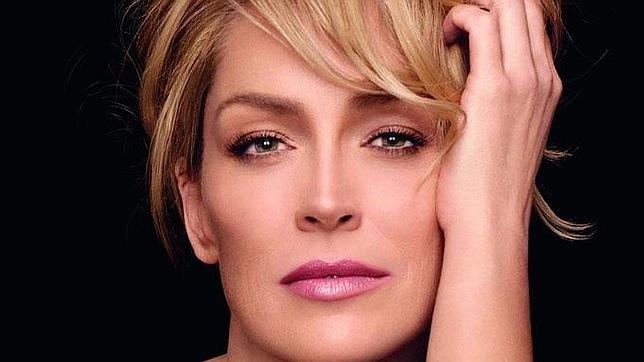 Sharon Stone, denunciada nuevamente por una empleada del hogar