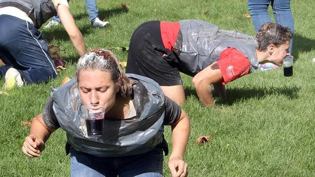 Las novatadas más habituales a las que se enfrentan los nuevos ...