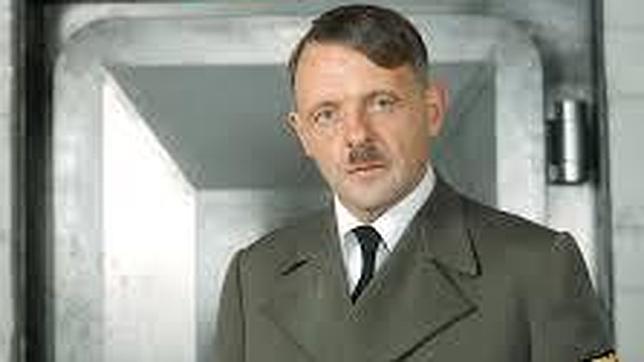 Diez Hitler de película