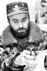 Basáyev reivindica el secuestro de Beslán y los atentados de agosto en ...