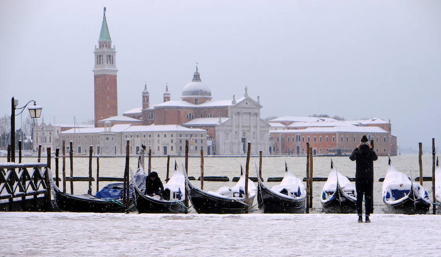 Las imágenes de Venecia cubierta por un manto de nieve