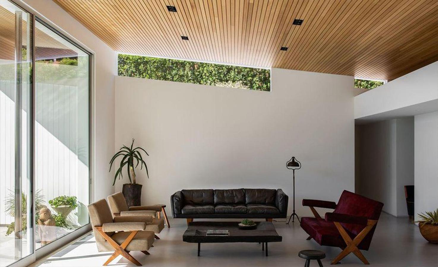 Jason Statham pone a la venta su casa de LA, una joya de mediados de siglo