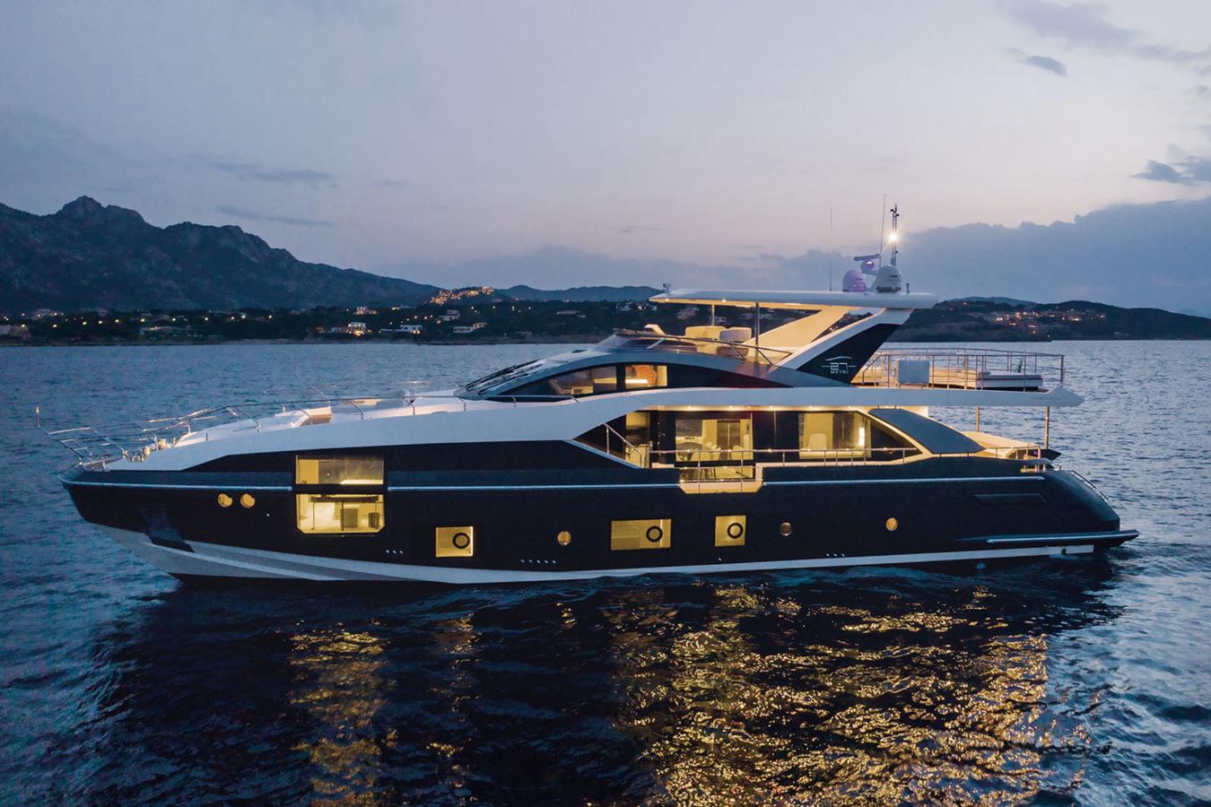 Cristiano Ronaldo estrena un exclusivo yate de 6 millones en aguas ...