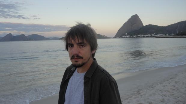 Lucas Martín: «Leer es muchísimo más importante que escribir, incluso ...