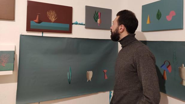 Alejandro Calderón: «Trato de realzar irónicamente el mundo que nos rodea»