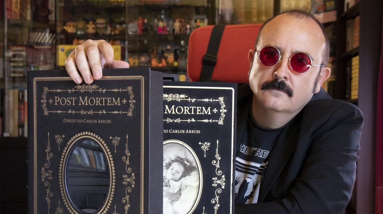 Fotografías post-mortem, la extraña colección del actor Carlos Areces