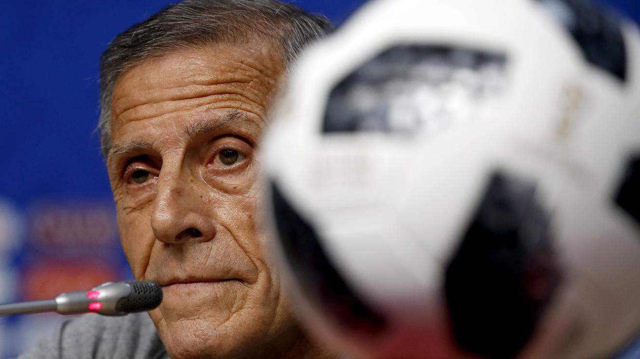 Tabárez, el maestro que cambió a Uruguay