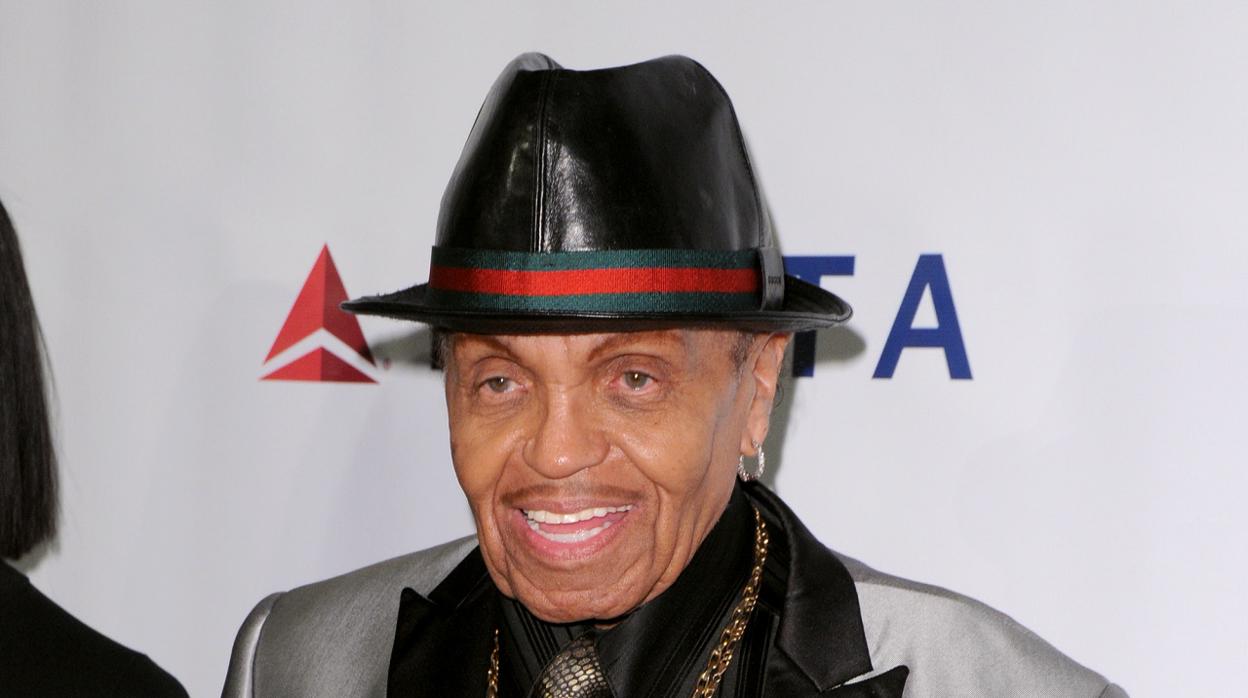 Los restos de Joe Jackson descansarán junto a los de su hijo Michael
