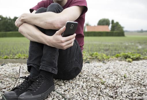 Qué es el «happy slapping» y cómo afecta a tus hijos