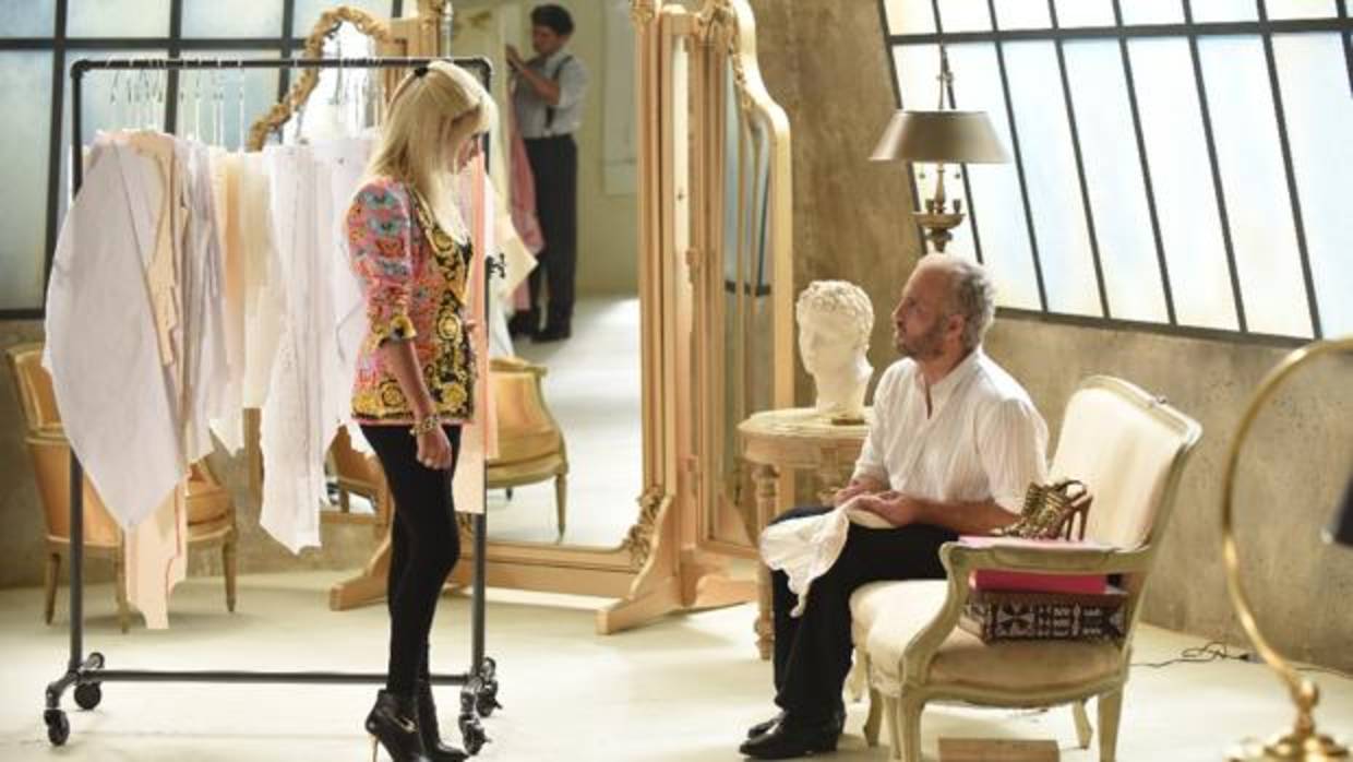 Cuatro cosas que no sabías del rodaje de «El asesinato de Gianni Versace»