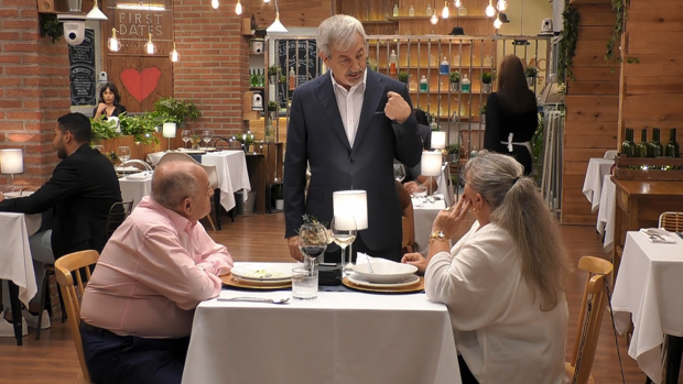 Carlos Sobera, obligado a cortar de inmediato una cita en 'First Dates'